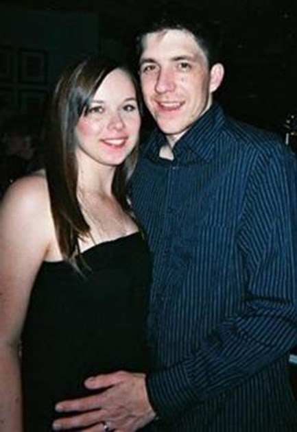 Laura Crook is fundraising for Cancer Research UK