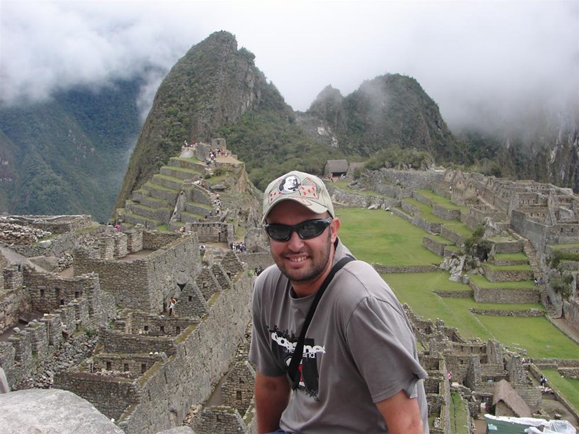 James Bowen is fundraising for International Rescue Corps