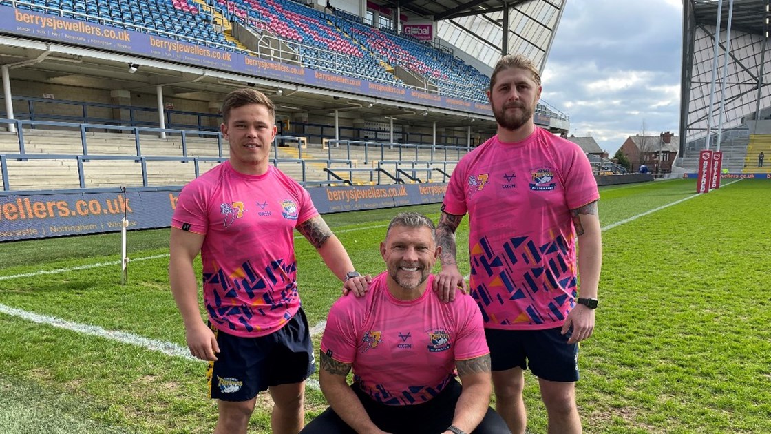 Vicki Fryer is fundraising for The Leeds Rhinos Foundation