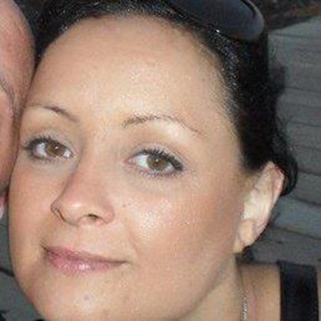 Lisa Clements is fundraising for Cancer Research UK