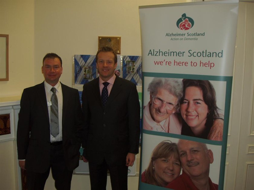 Jonathan Shawcross is fundraising for Alzheimer Scotland