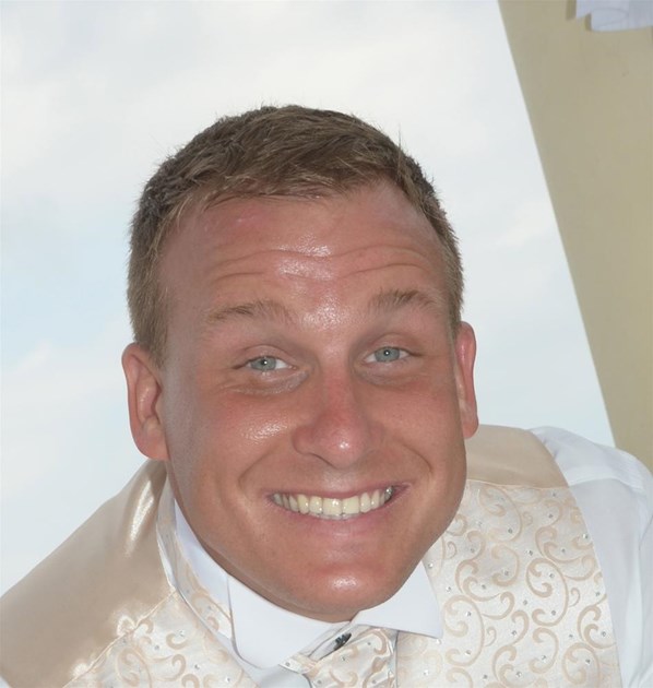 mark Weldon is fundraising for St Luke's - Sheffield's Hospice