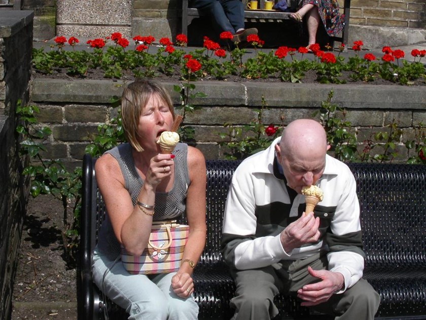 Lynne Hogan is fundraising for Alzheimer's Society