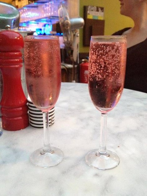 Victoria Thomson is fundraising for Cancer Research UK