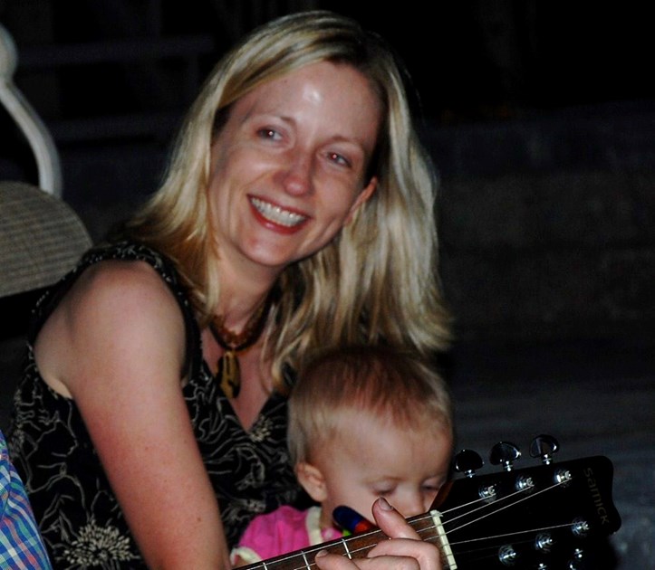 Hazel Marshall is fundraising for Bowel Cancer UK