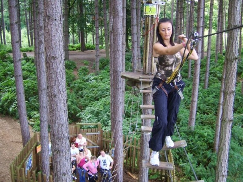 lisa nightingale is fundraising for St Rocco's Hospice