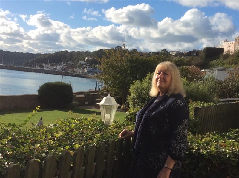 REBECCA MIDDLETON is fundraising for British Heart Foundation