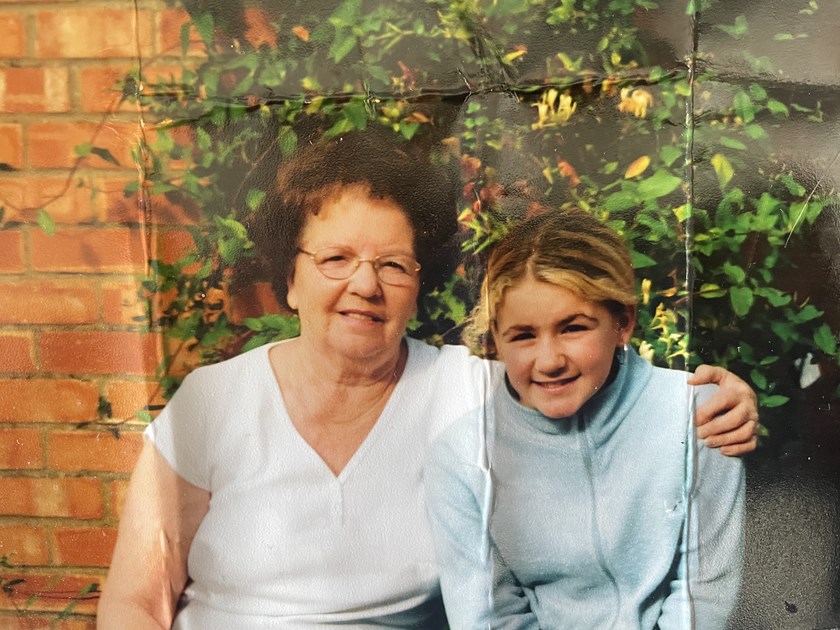 Danielle Hibberd is fundraising for Macmillan Cancer Support