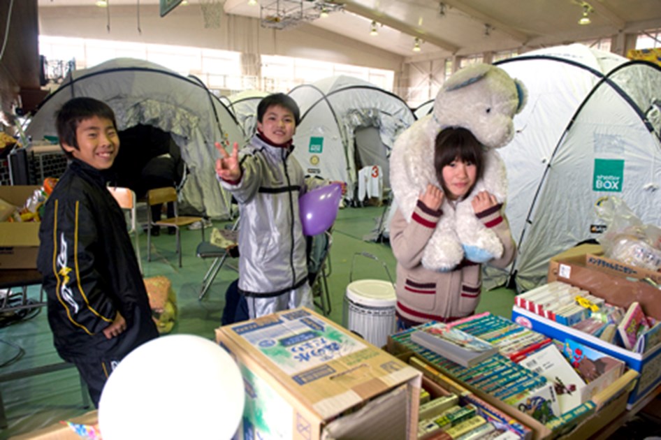 Philip Timothy Simpson is fundraising for ShelterBox