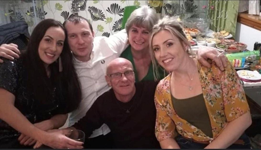 Kenneth Gilchrist is fundraising for Macmillan Cancer Support