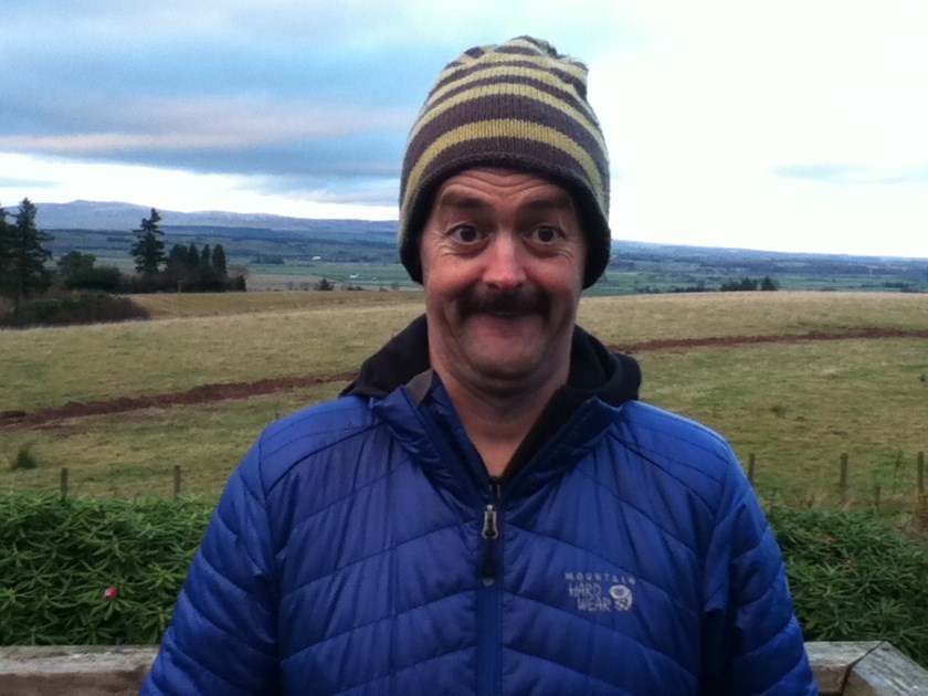 Simon Bingham is fundraising for Cancer Research UK