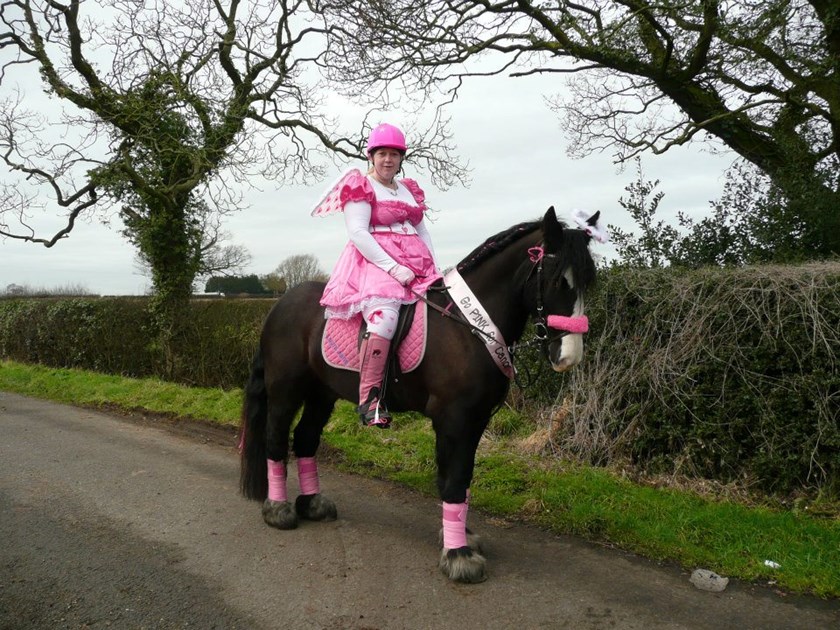 laura palin is fundraising for Wythenshawe Hospital