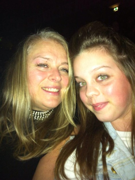 Tracey Page is fundraising for Cancer Research UK