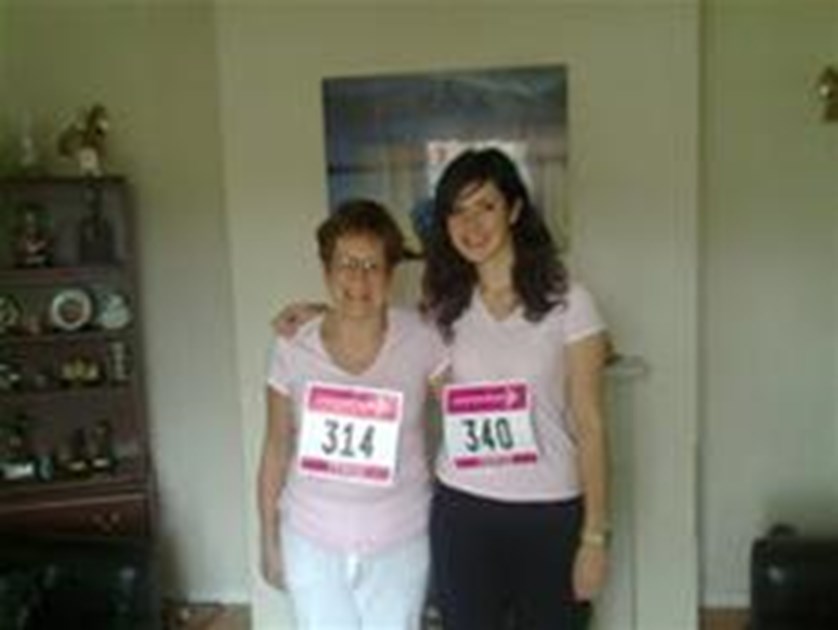 Sarah Tweedy is fundraising for Cancer Research UK