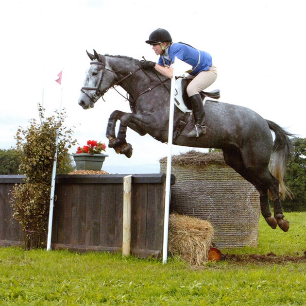 Stephanie Robson is fundraising for Macmillan Cancer Support