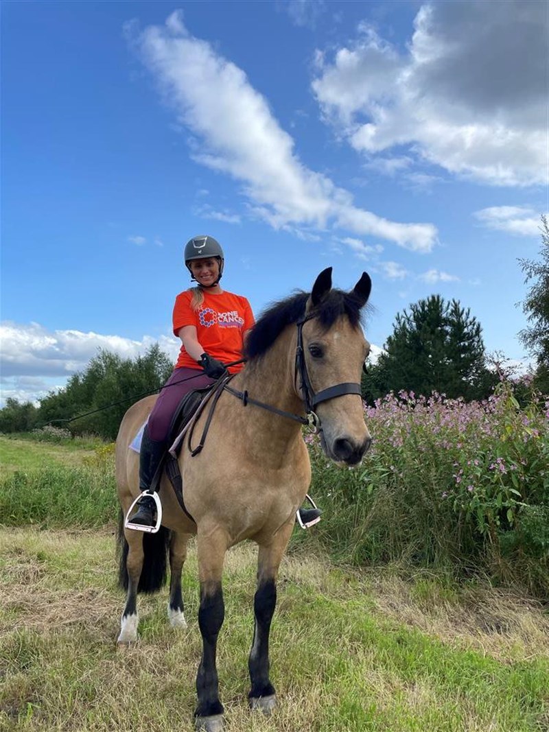 Kelly Gamble is fundraising for Bone Cancer Research Trust