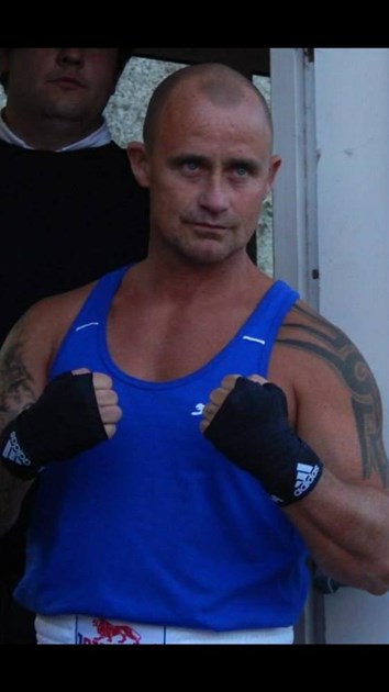 Justin Wallhead is fundraising for Help for Heroes