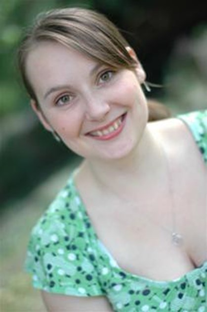 Vicky Roos is fundraising for Cancer Research UK