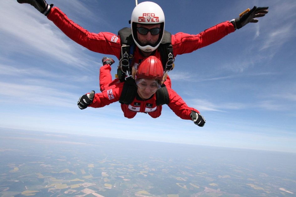 Karen and John Handford is fundraising for SUPPORT OUR PARAS