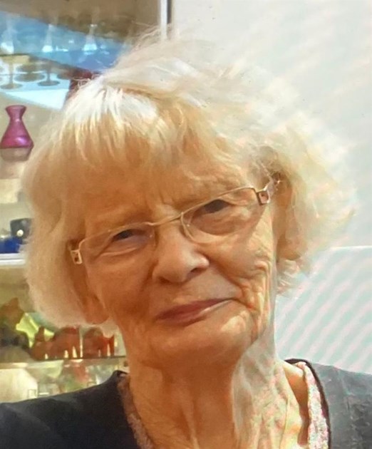 Simon, Laura and Paul Rundle is fundraising for Alzheimer's Research UK