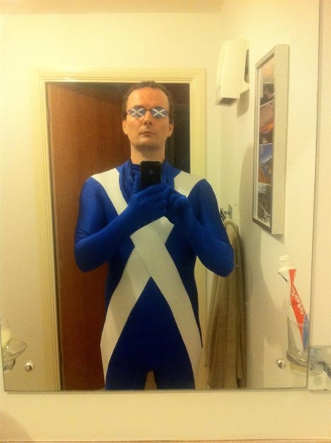 Neil Curran is fundraising for Alzheimer Scotland