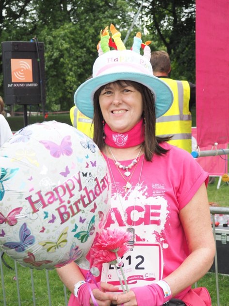 Elizabeth Pace is fundraising for Cancer Research UK