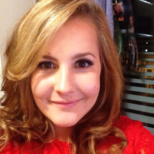 Louise Stowell is fundraising for Cancer Research UK