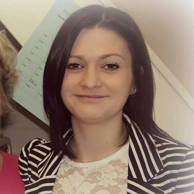 Stacey Read is fundraising for Cancer Research UK