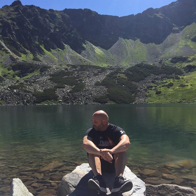 chris Doggett is fundraising for Help for Heroes