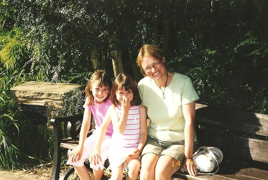 Emma Jeffery is fundraising for Havens Hospices