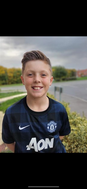Roman Ward is fundraising for Teenage Cancer Trust