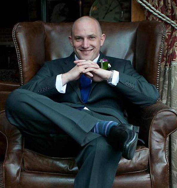 Stuart Cox is fundraising for British Heart Foundation