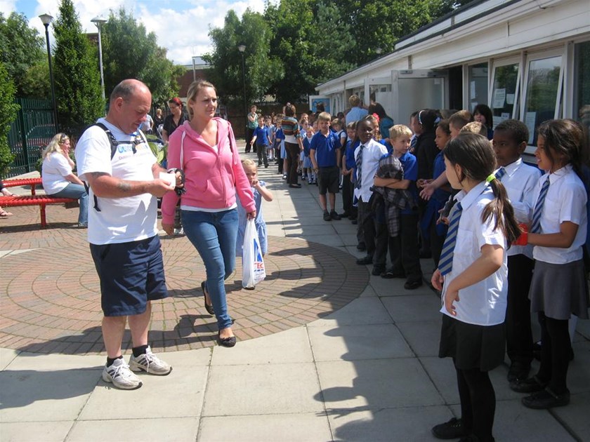 Michael Wallin is fundraising for Help for Heroes