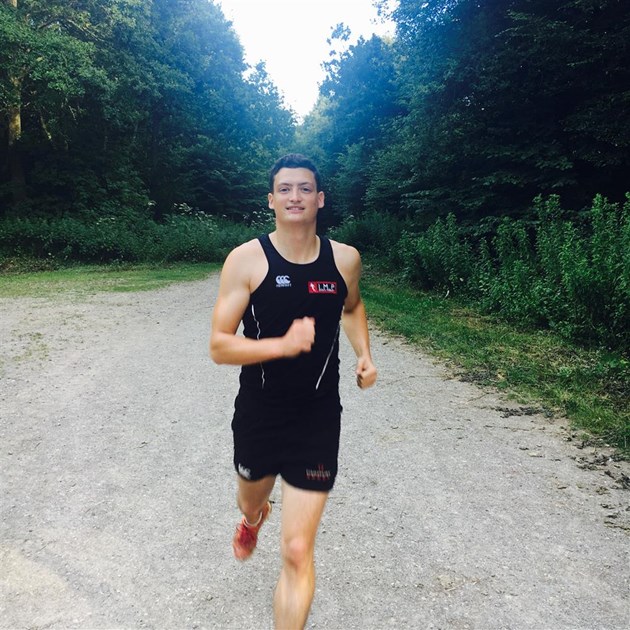 ian padget is fundraising for Breast Cancer Now