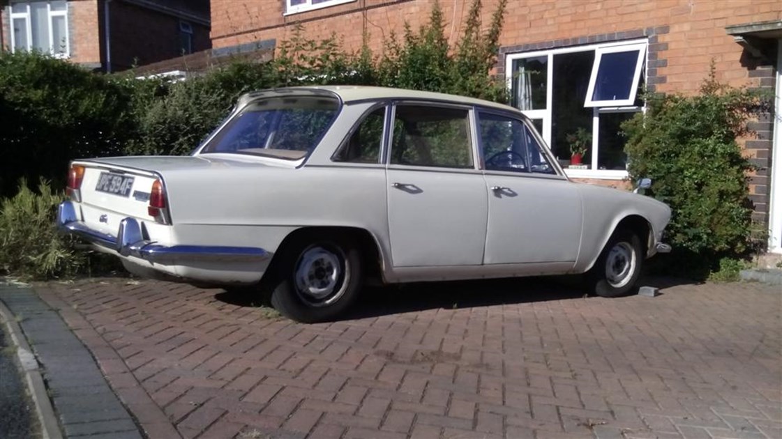 Richard Warr is fundraising for Guide Dogs