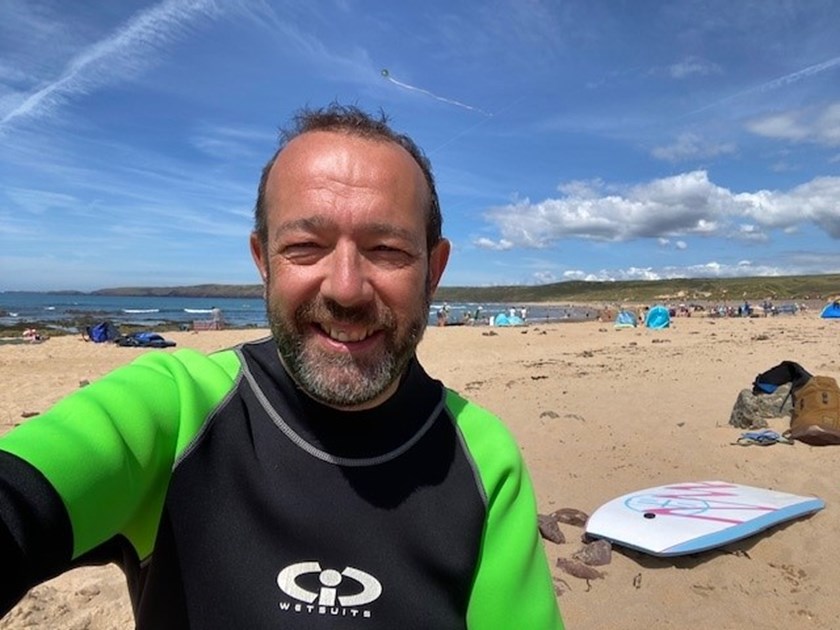 Nicky Frewin is fundraising for Electric Umbrella