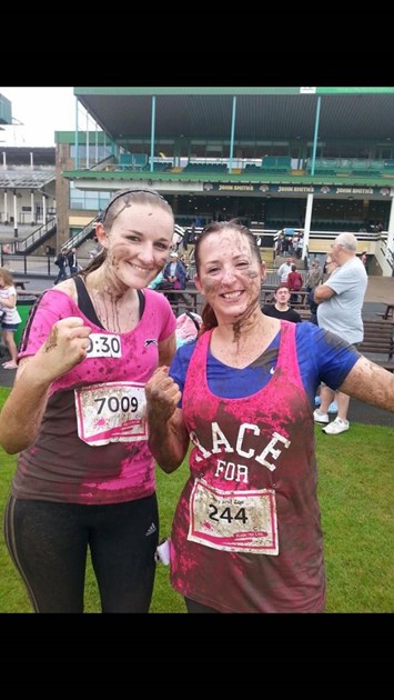 Jo Dutton is fundraising for Cancer Research UK
