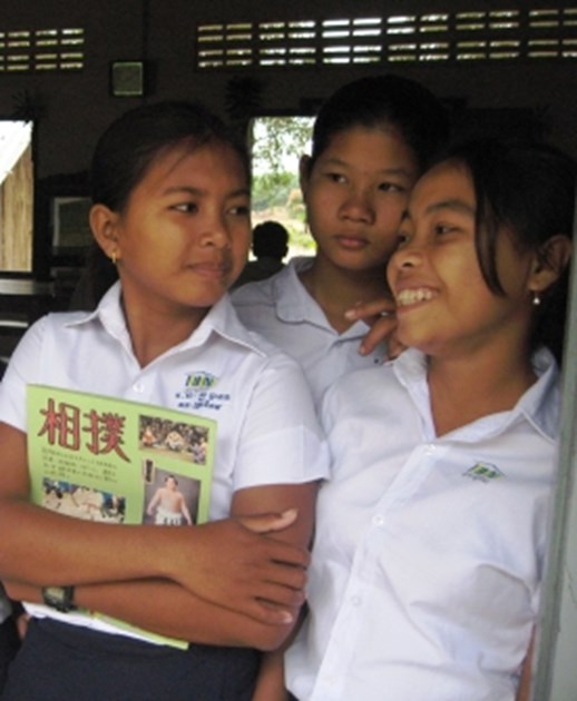 Jennifer Ladwig is fundraising for Room To Read