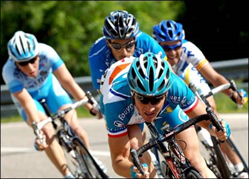 Iain Macfarlane is fundraising for Amos Trust