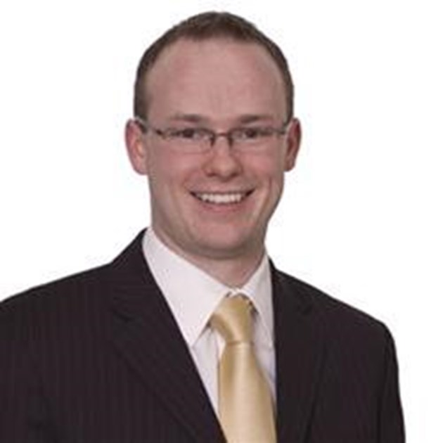 Wayne Spillett is fundraising for ORBIS UK