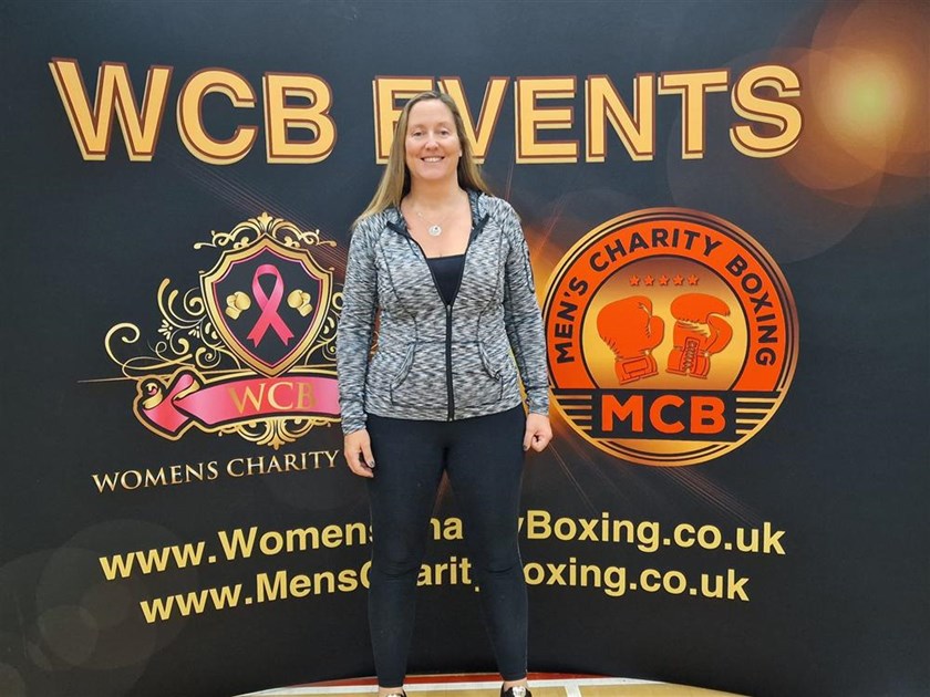 Emma Mumford is fundraising for Cancer Research UK