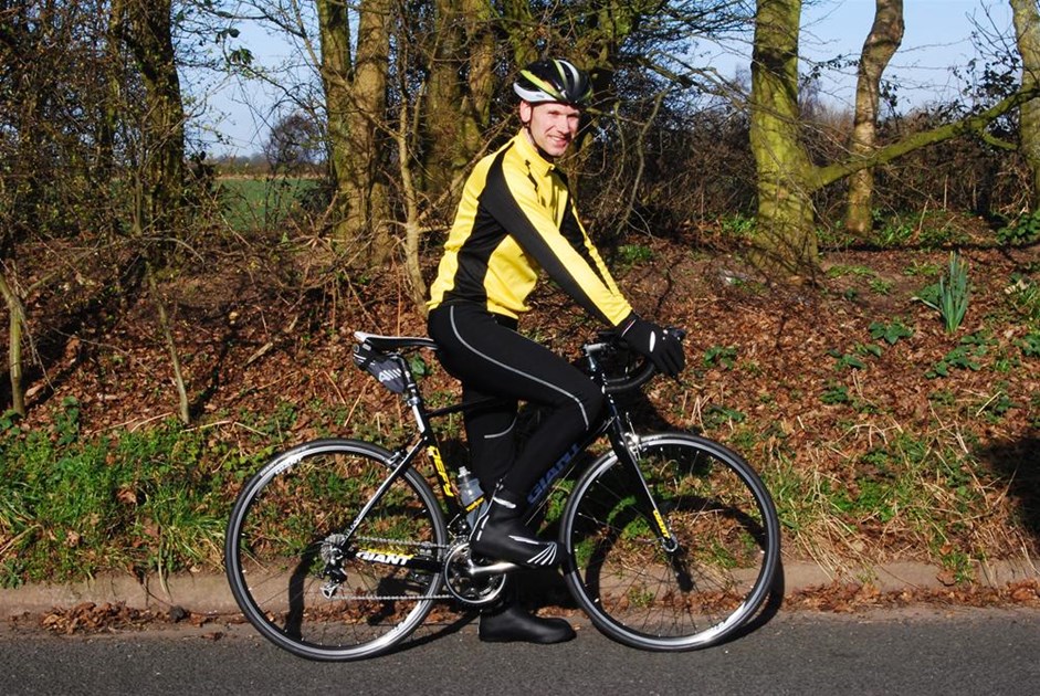 Lindsay Taylor-Haynes is fundraising for Cancer Research UK