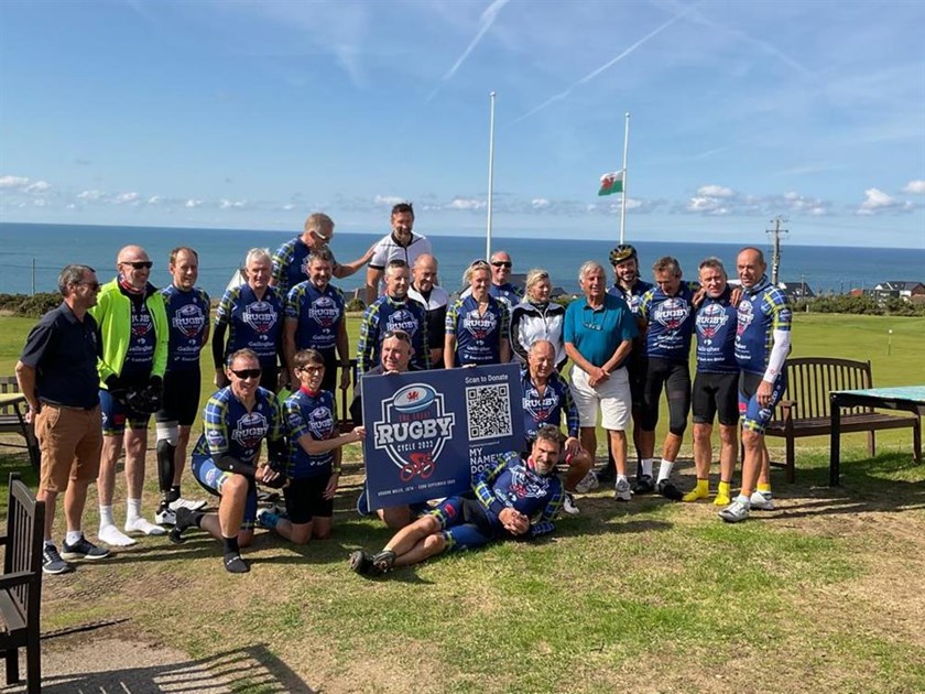 Peter Topping is fundraising for My Name'5 Doddie Foundation