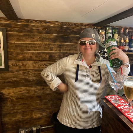 Emily Annis Bond is fundraising for Kelly's Heroes