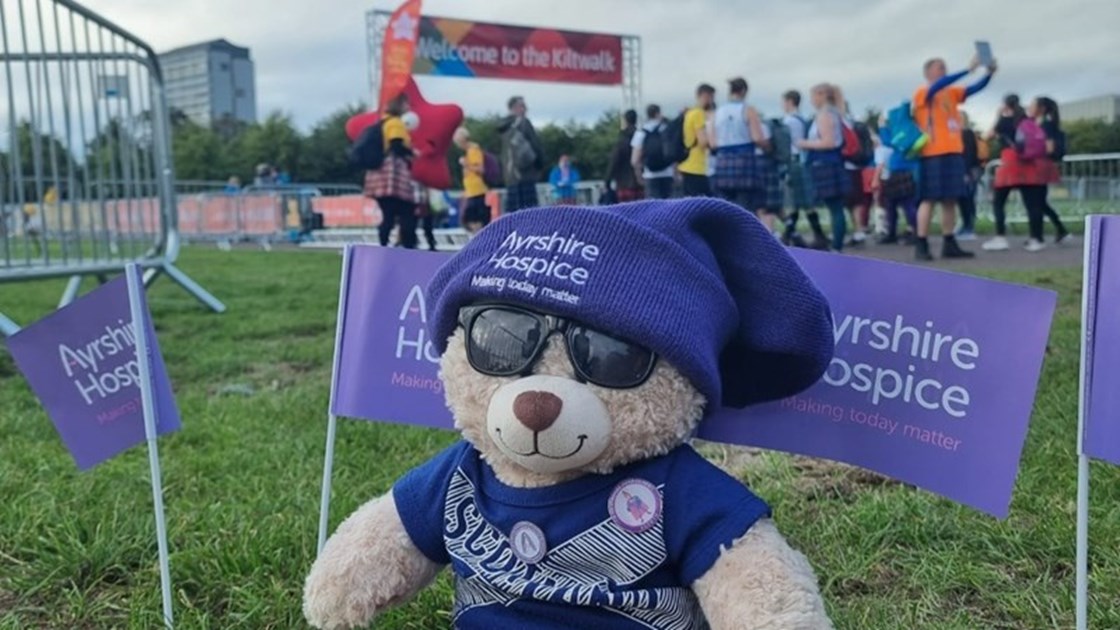 Lee Kerr is fundraising for The Ayrshire Hospice