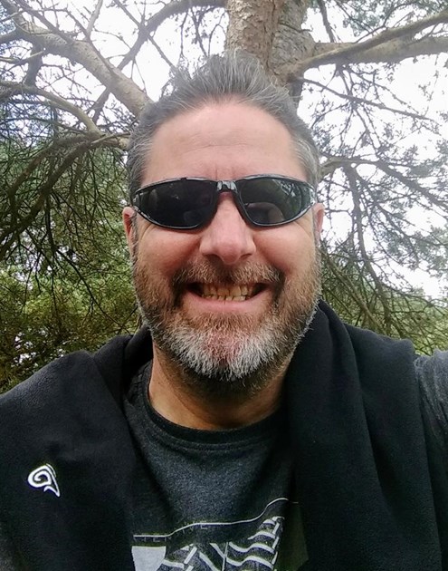 Gary Wade is fundraising for The Rowans Hospice