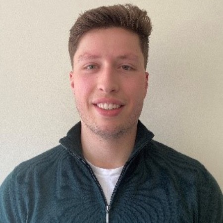 Tom Sanders is fundraising for Guide Dogs