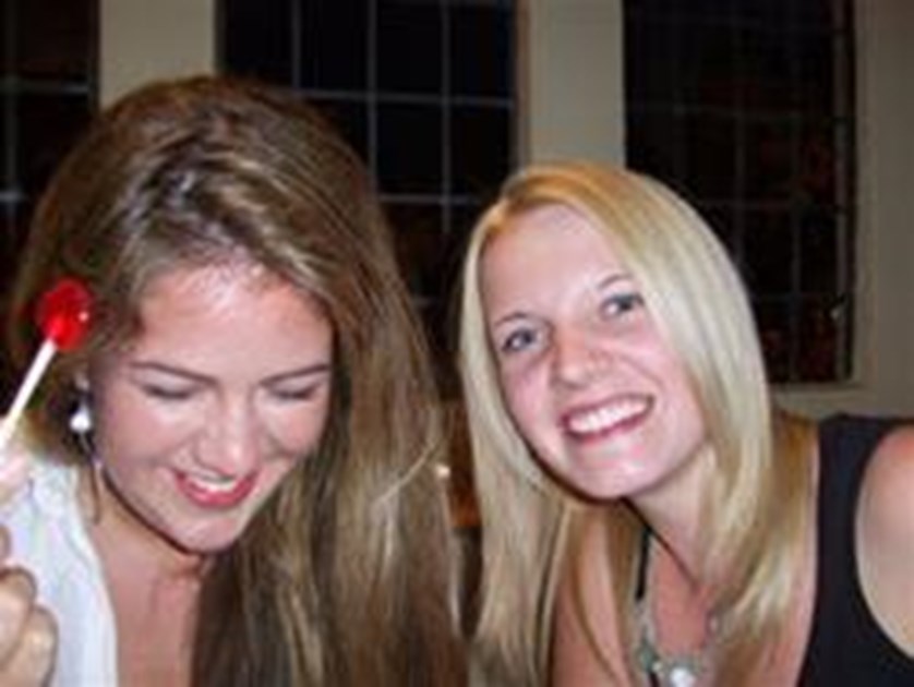 Eleanor Matthews is fundraising for Cancer Research UK