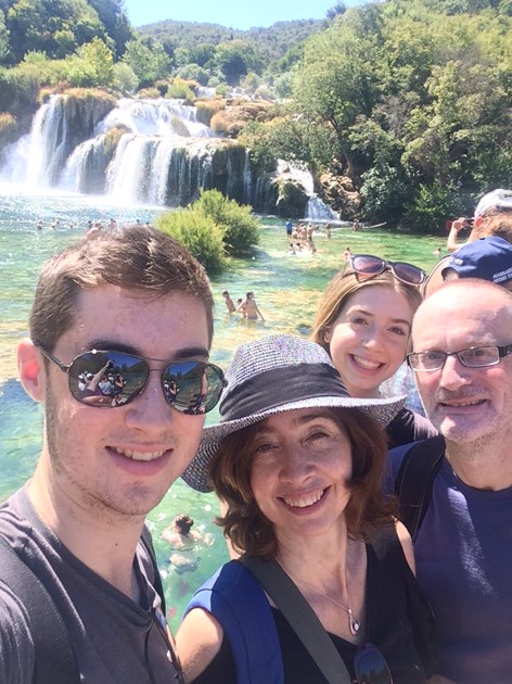 Gillian Fraser is fundraising for Mesothelioma UK