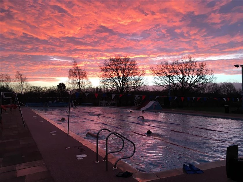 Hampton Pool is fundraising for Mind